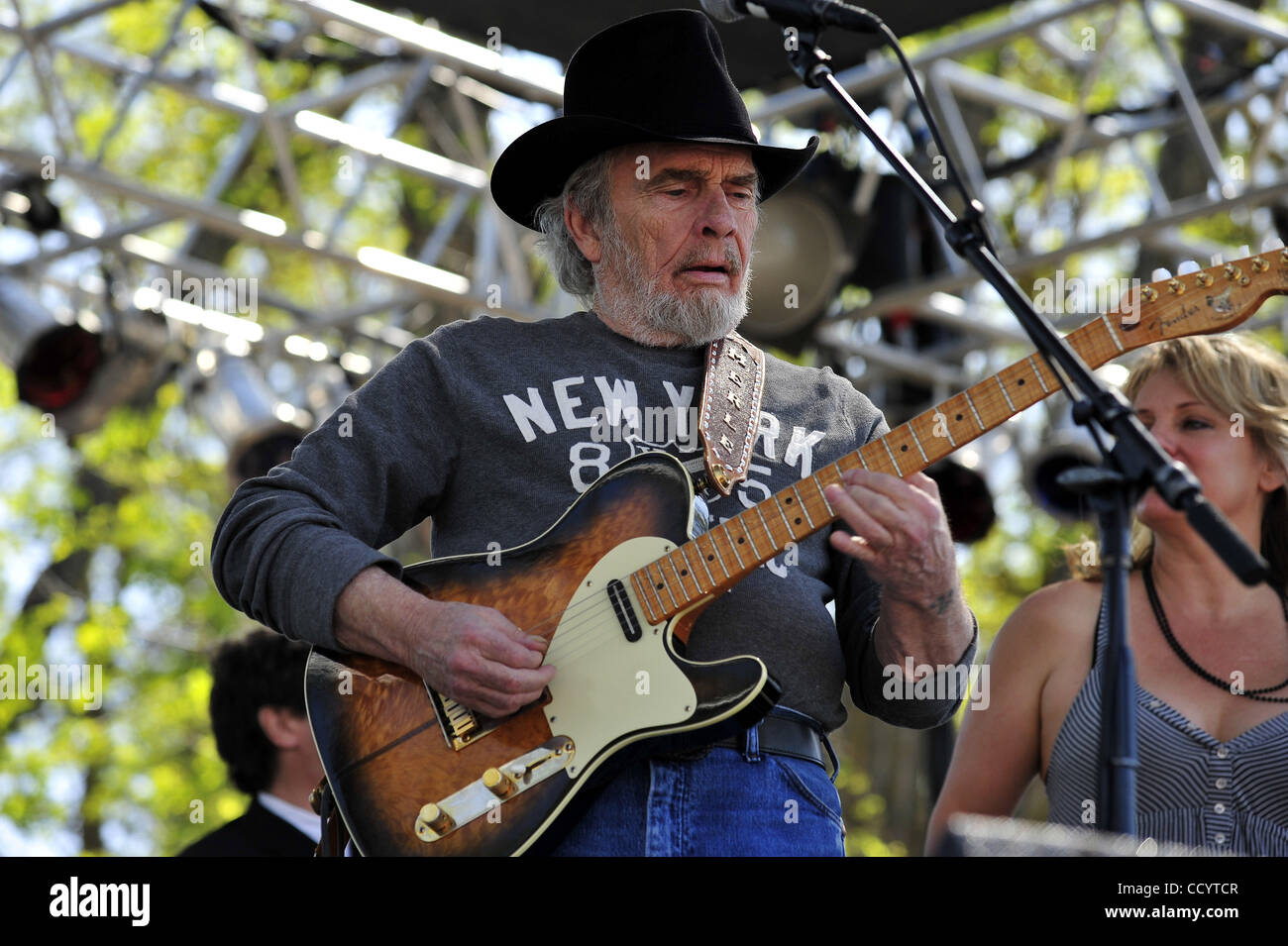 Country music legend Merle Haggard performed live at the Pozo Stampede ...