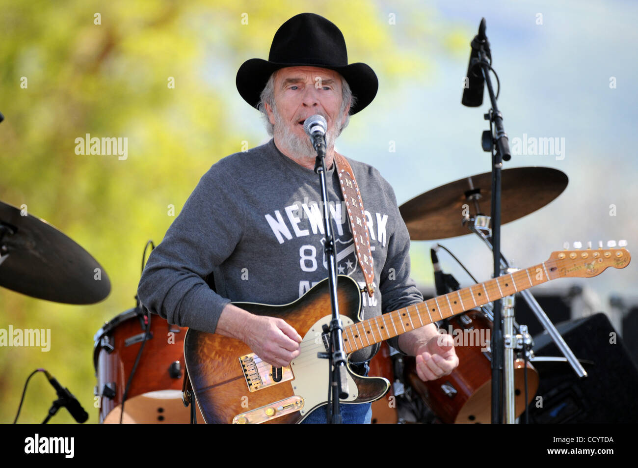Country music legend Merle Haggard performed live at the Pozo Stampede ...
