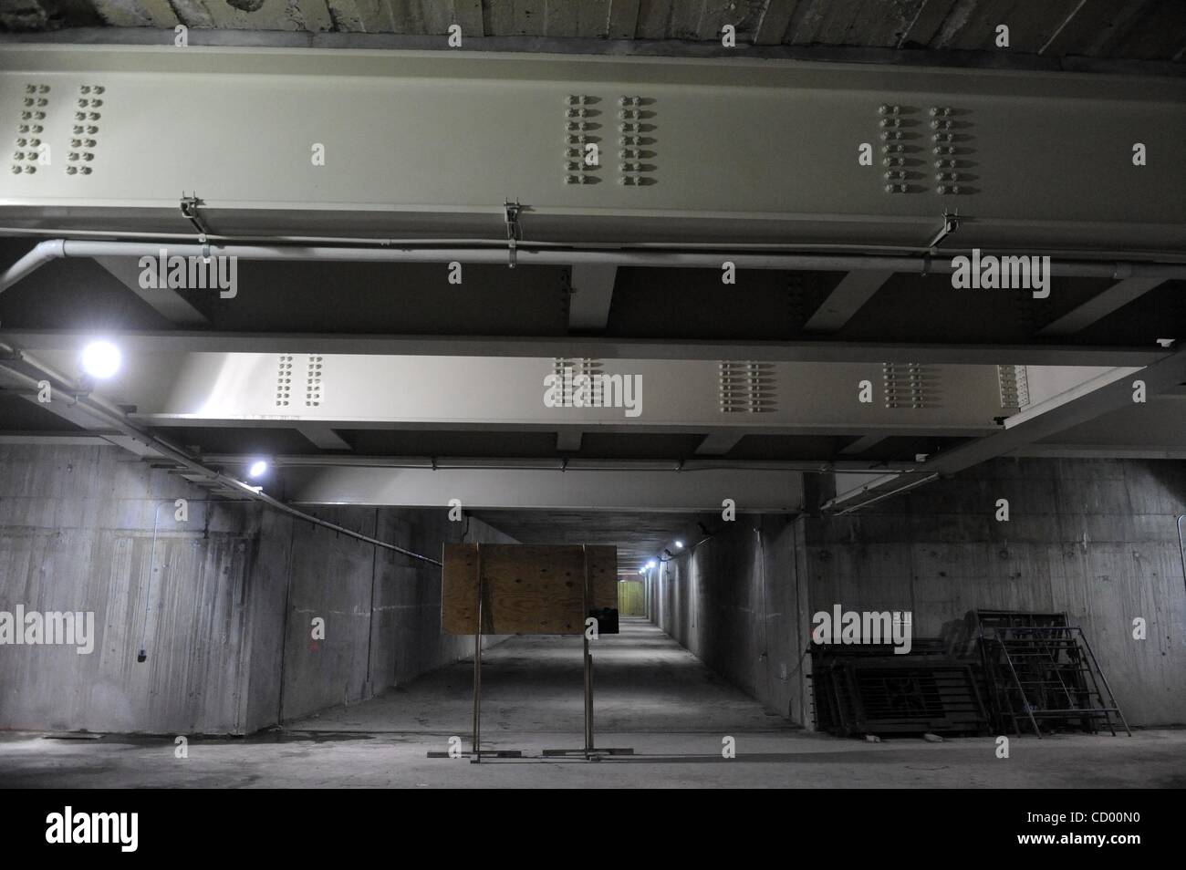 Apr 16, 2010 - Manhattan, New York, USA - The Dey Street below-ground ...