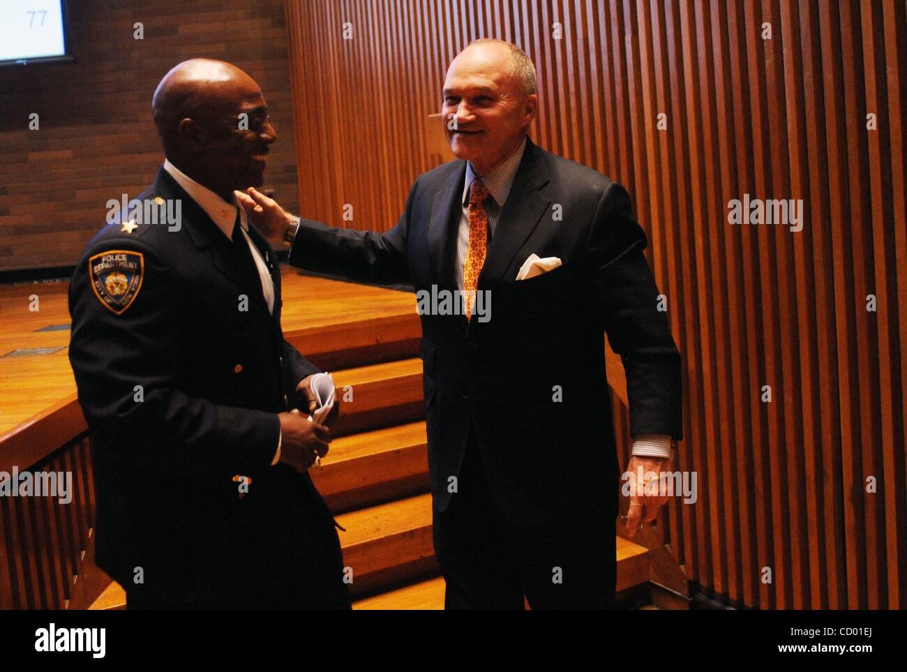 Nypd police chief hi-res stock photography and images - Alamy