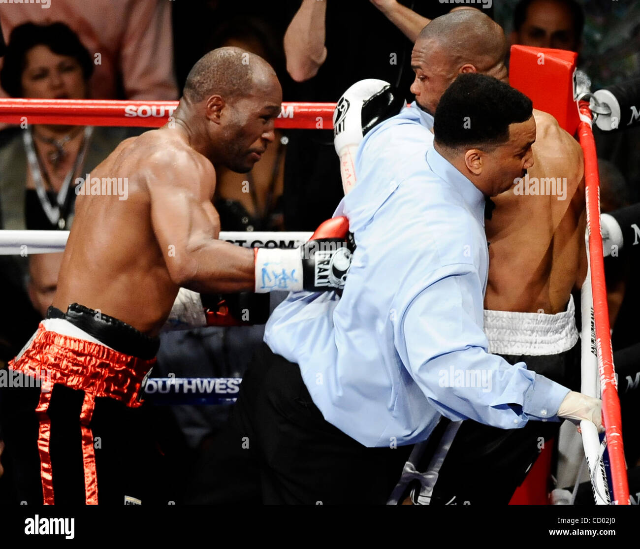 Tony weeks hi-res stock photography and images - Alamy