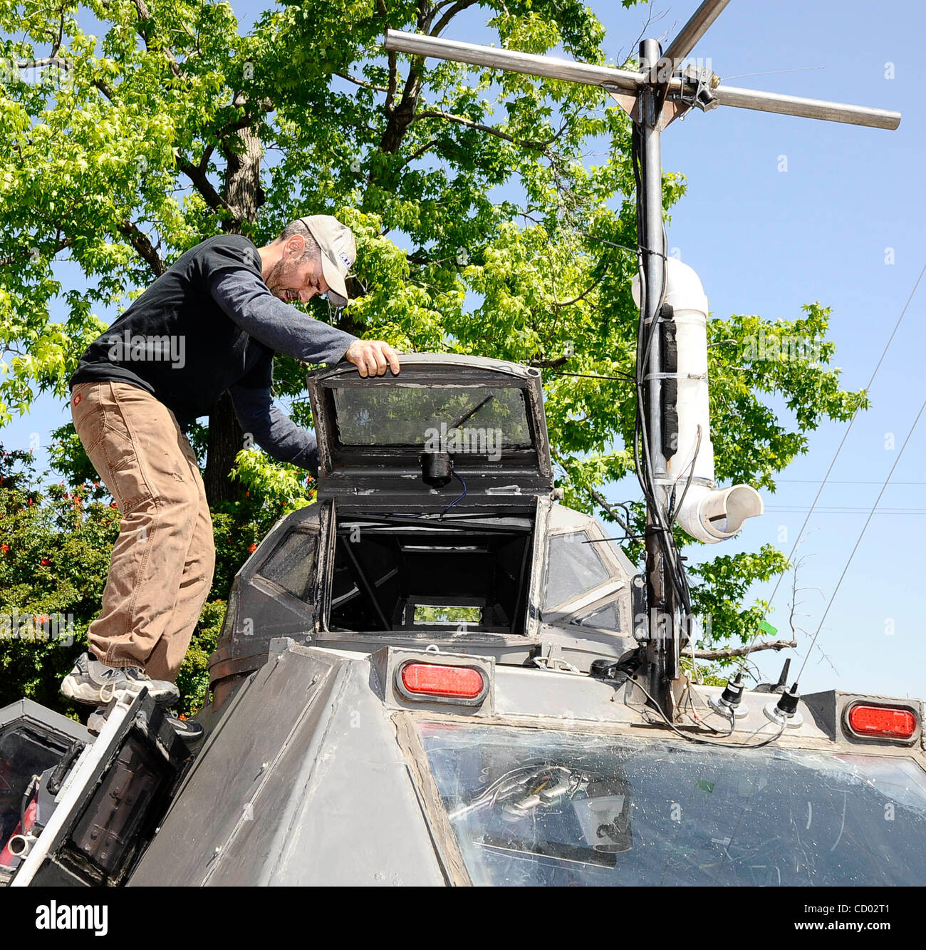 Tornado intercept vehicle hi-res stock photography and images - Alamy