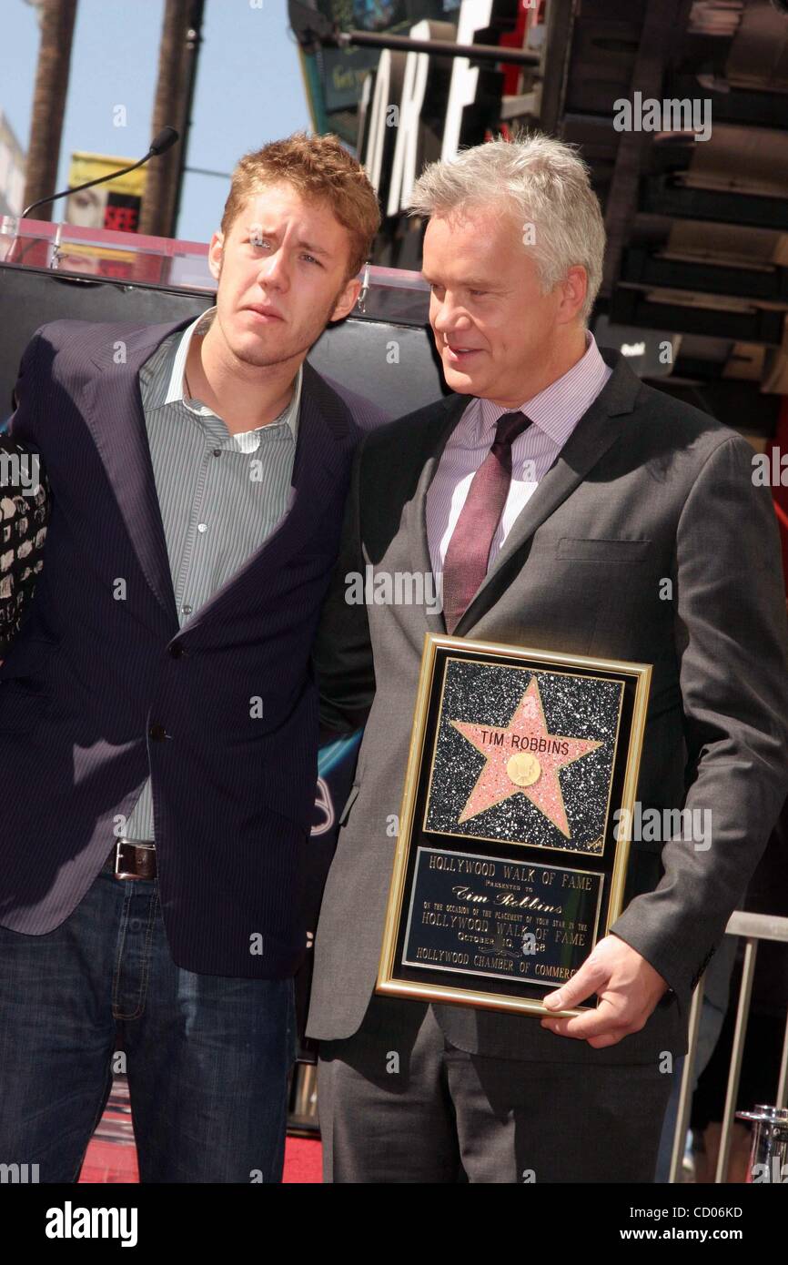 Tim robbins and son hi-res stock photography and images - Alamy