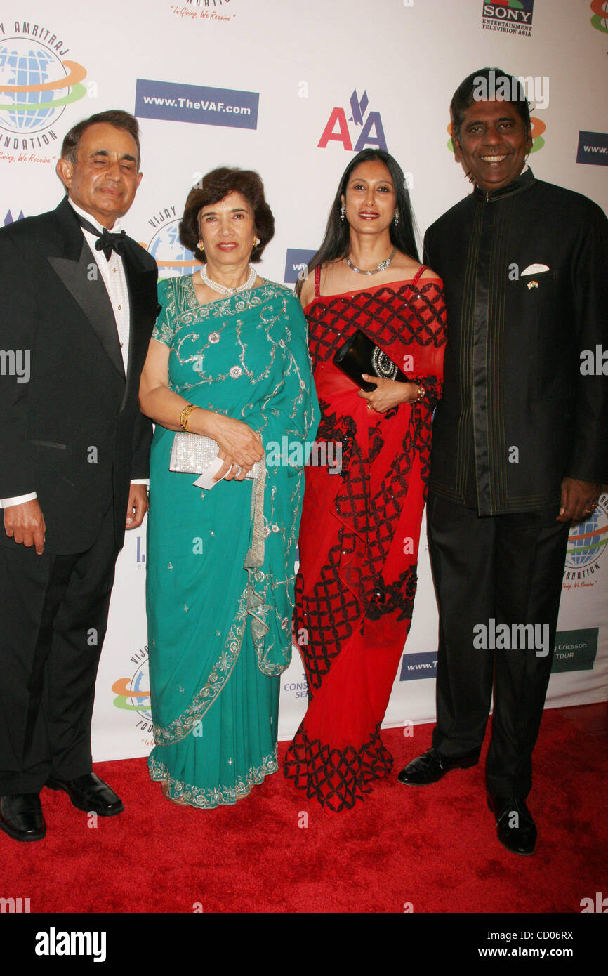 Oct. 18, 2008 - Hollywood, California, U.S. - I13823CHW.THE VIJAY ...