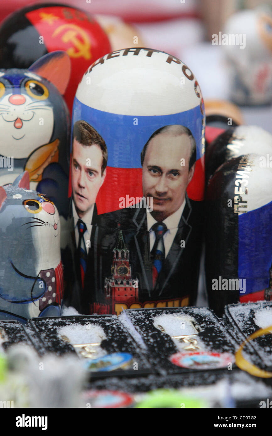 Matryoshka doll and putin hi-res stock photography and images - Alamy
