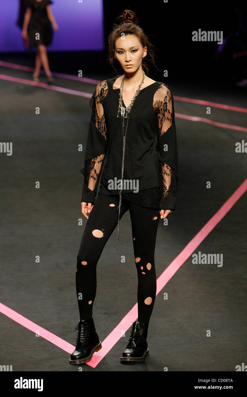 Oct 21, 2008 - Seoul, South Korea - A model walks the runway wearing AN ...