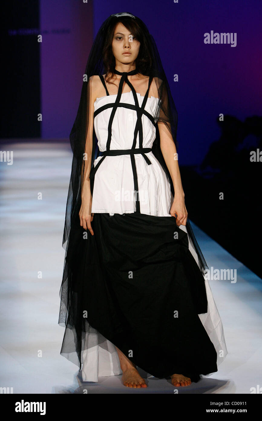 Oct 24, 2008 - Seoul, South Korea - A model walks the runway wearing ...