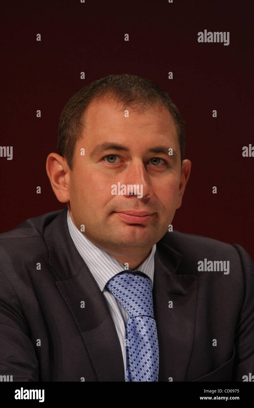 The worldís biggest mobile phone giant, Vodafone and the largest mobile ...