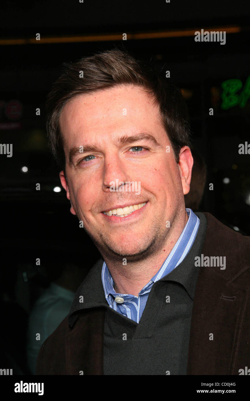 Mar. 31, 2008 - Hollywood, California, U.S. - I13150CHW.''LEATHERHEADS ...