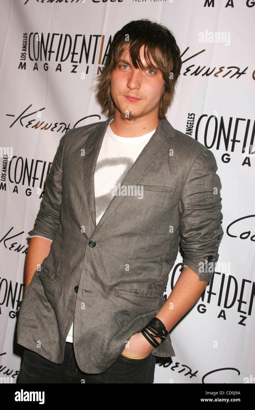 Cole foster hi-res stock photography and images - Alamy