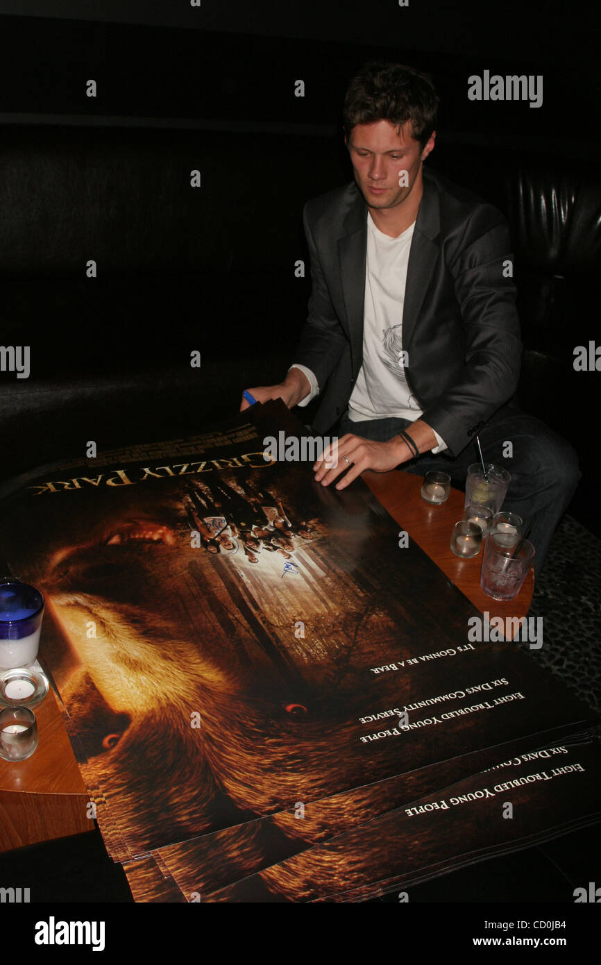 Apr. 4, 2008 - Hollywood, California, U.S. - I13156CHW.****EXCLUSIVE ...