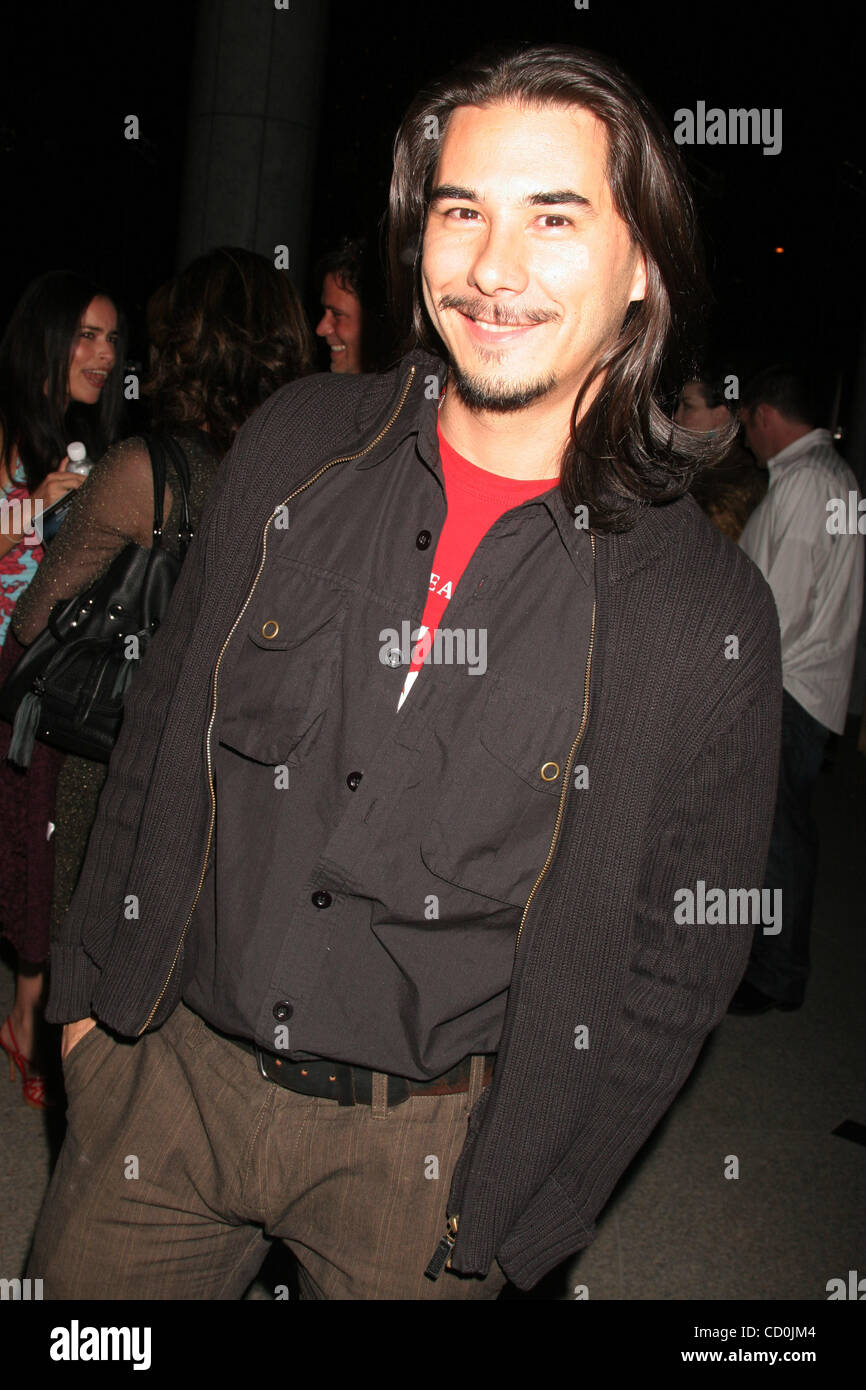 James duval hi-res stock photography and images - Alamy