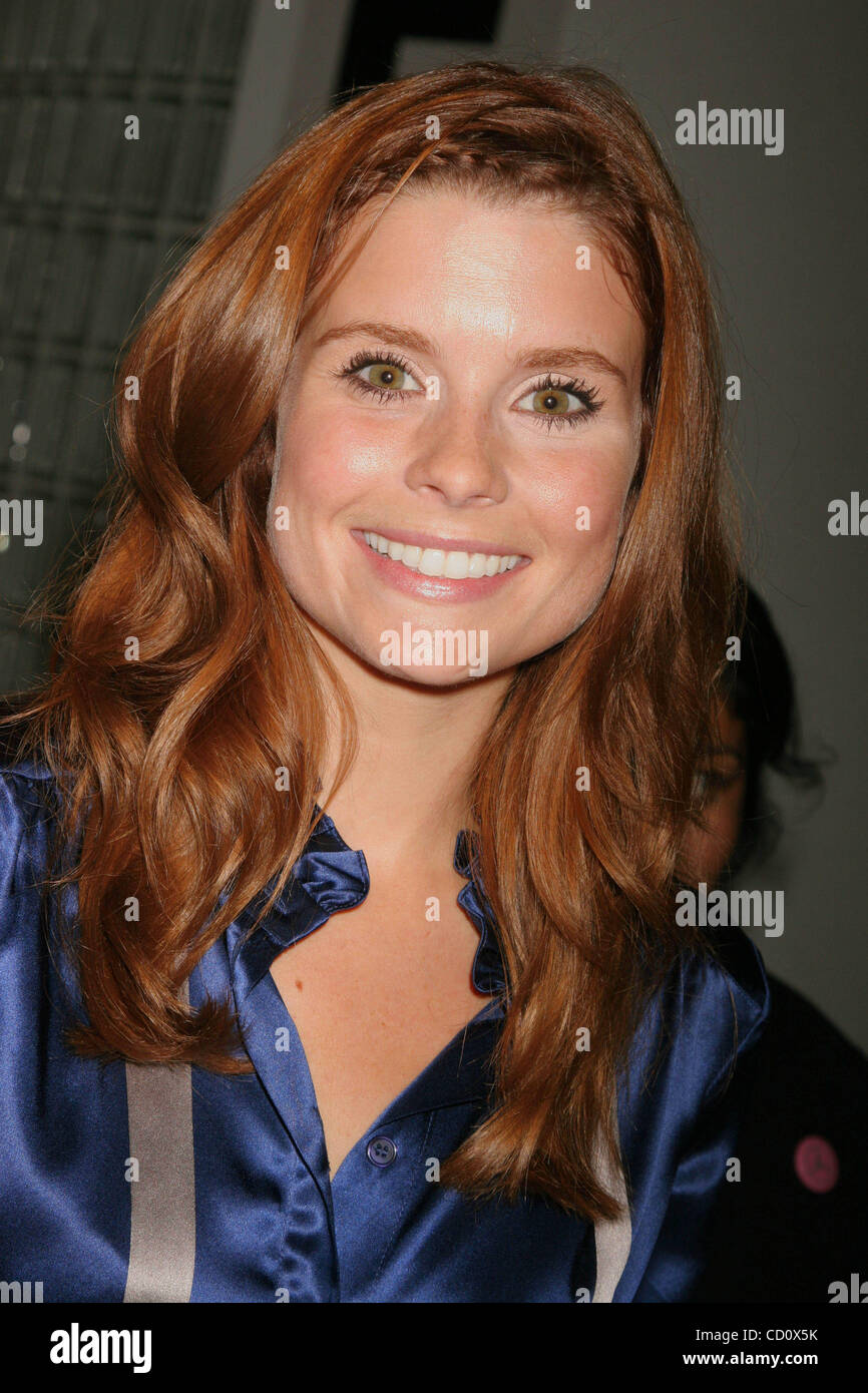 Joanna Garcia The Internship