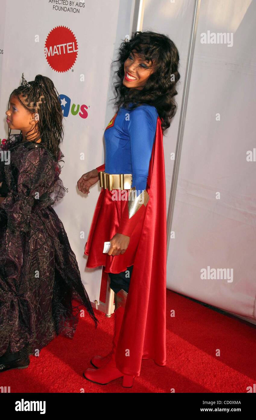 Oct. 25, 2008 - Hollywood, California, U.S. - I13827CHW.THE CHILDREN ...