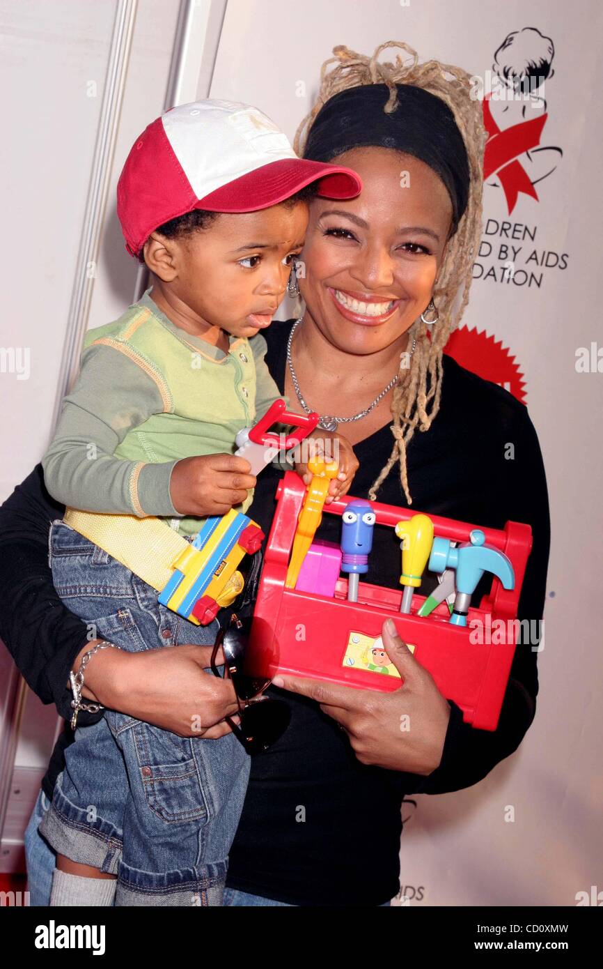 Kim Fields Son