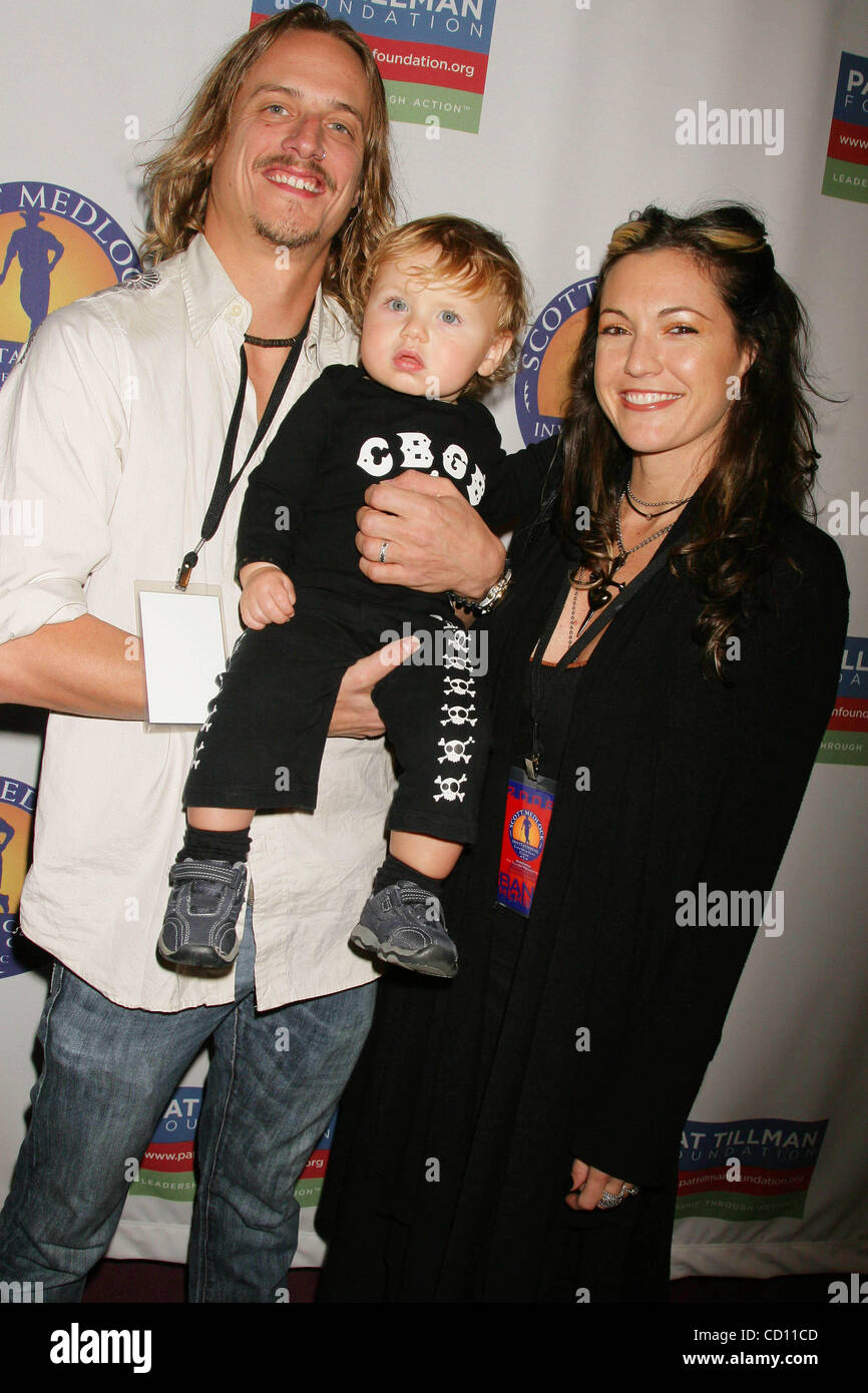 Abby gennet and family hi-res stock photography and images - Alamy
