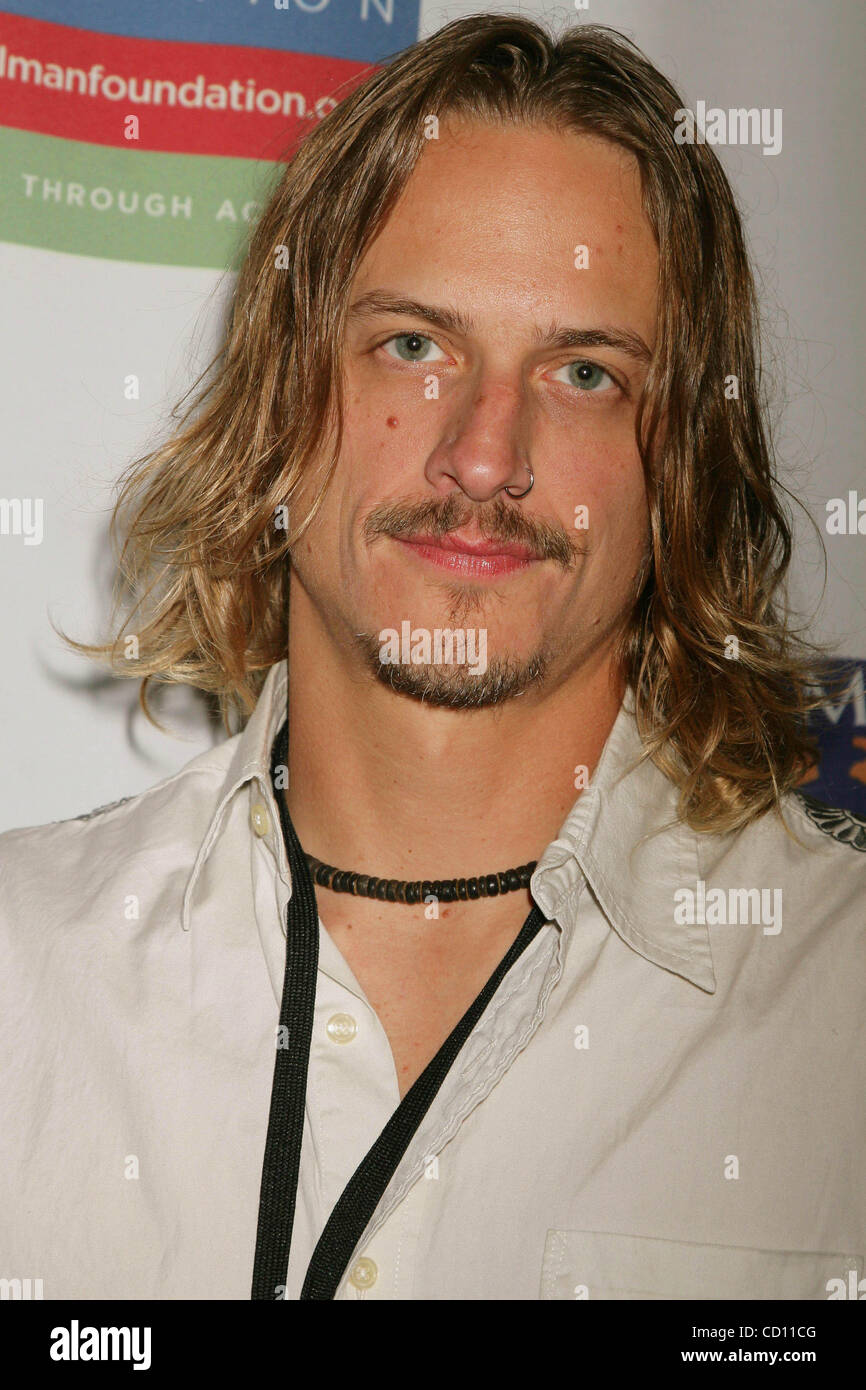 Nov. 16, 2008 - Hollywood, California, U.S. - I1328CHW.THE PAT TILLMAN ...