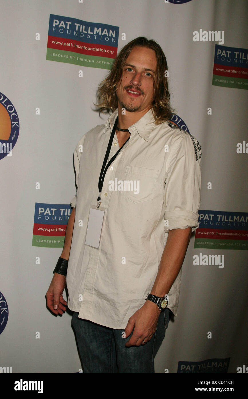 Nov. 16, 2008 - Hollywood, California, U.S. - I1328CHW.THE PAT TILLMAN ...