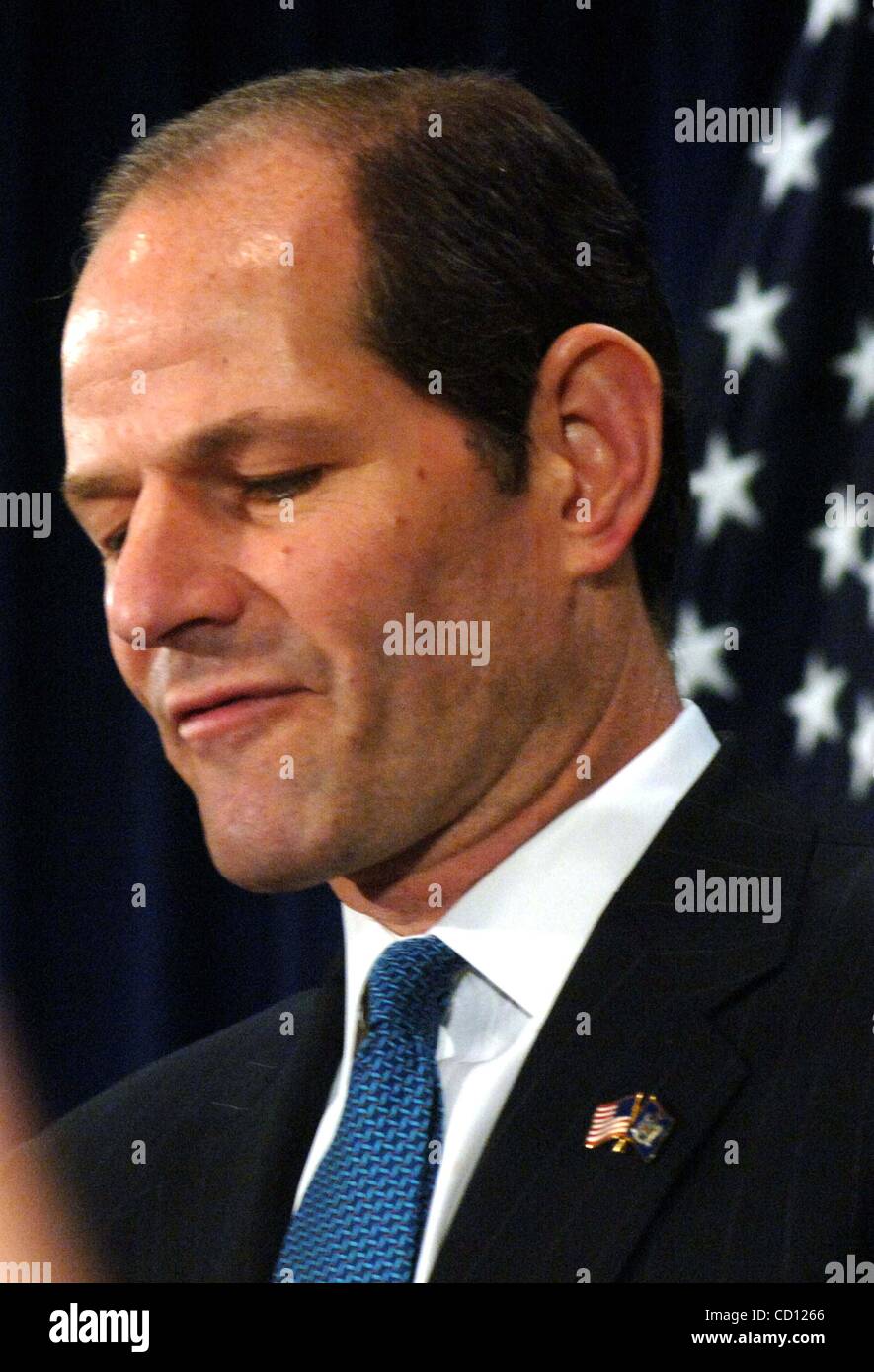 Eliot spitzer resignation hi-res stock photography and images - Alamy