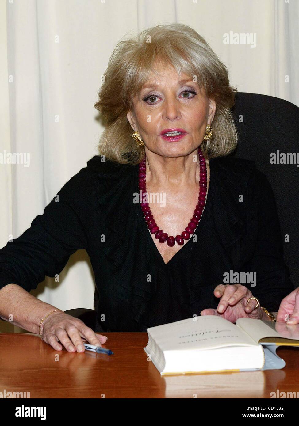 May 7, 2008 - New York, New York, U.S. - Barbara Walters signs copies ...