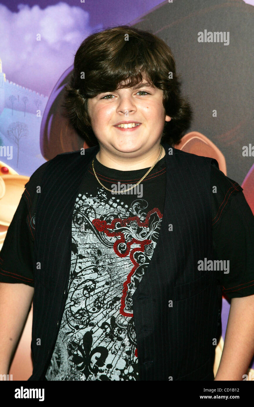 Sept. 28, 2008 - New York, New York, U.S. - JOSH FLITTER ARRIVES FOR ...