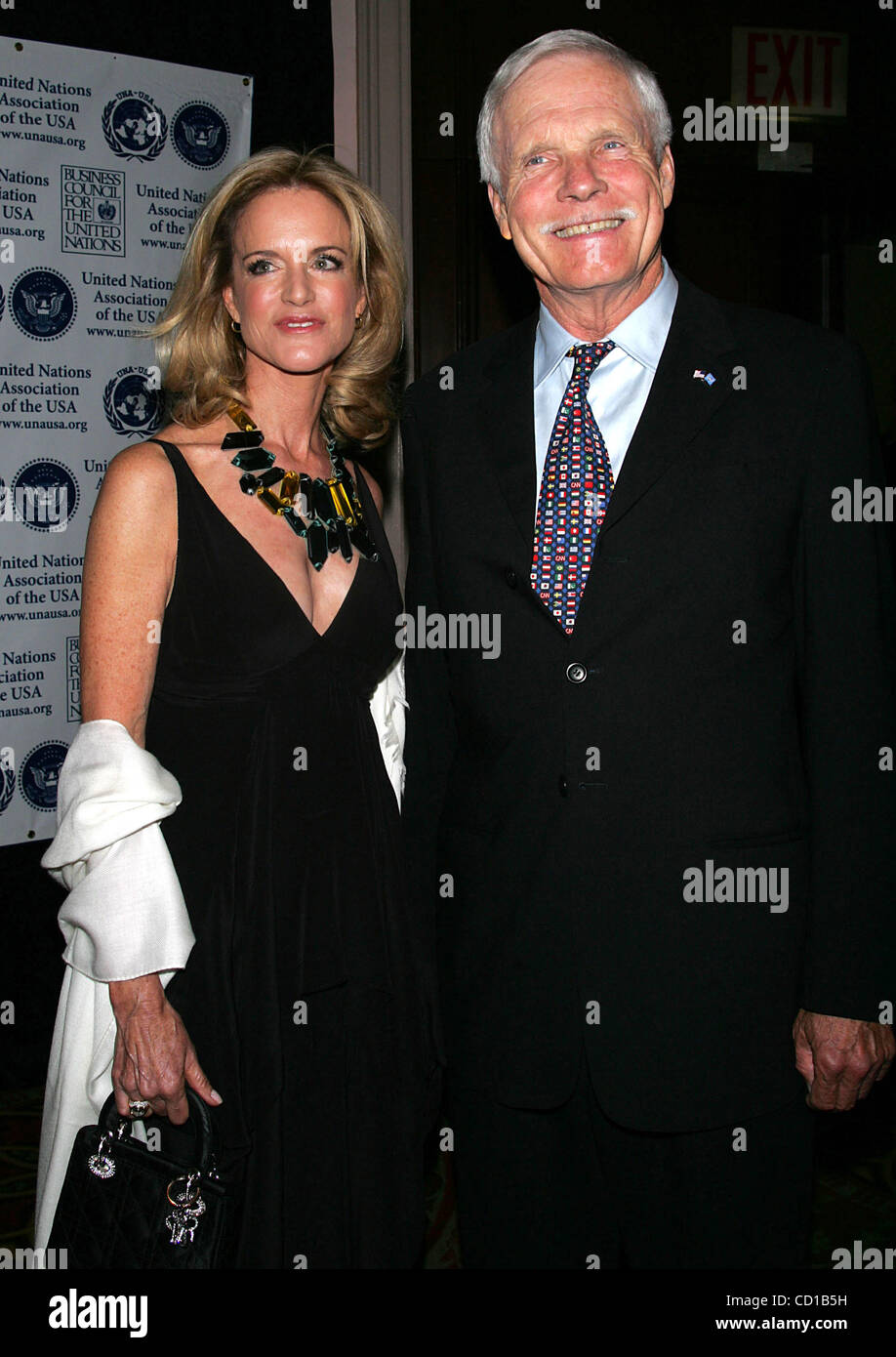 Oct. 2, 2008 - New York, New York, U.S. - Ted Turner and girlfriend ...