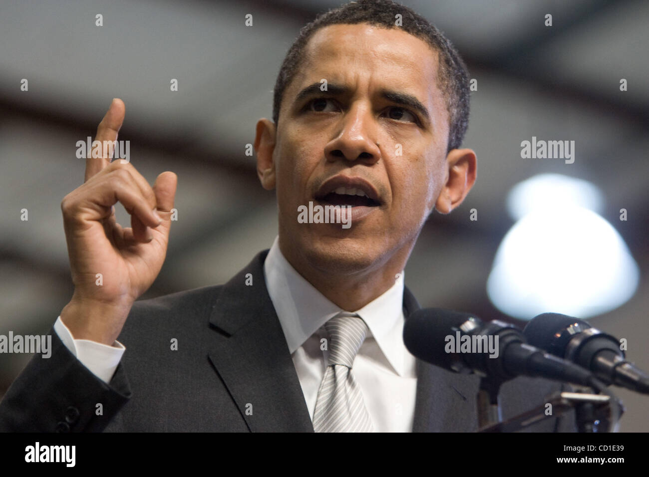 Illinois Senator and candidate for President of the United States ...