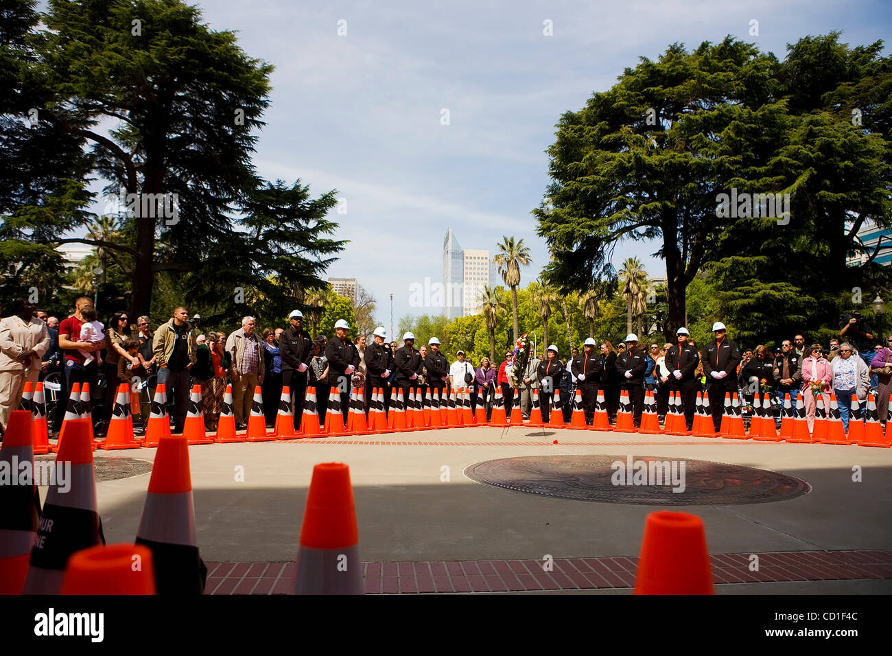 People rise during the Caltrans "A day to Remember" Fall highway ...