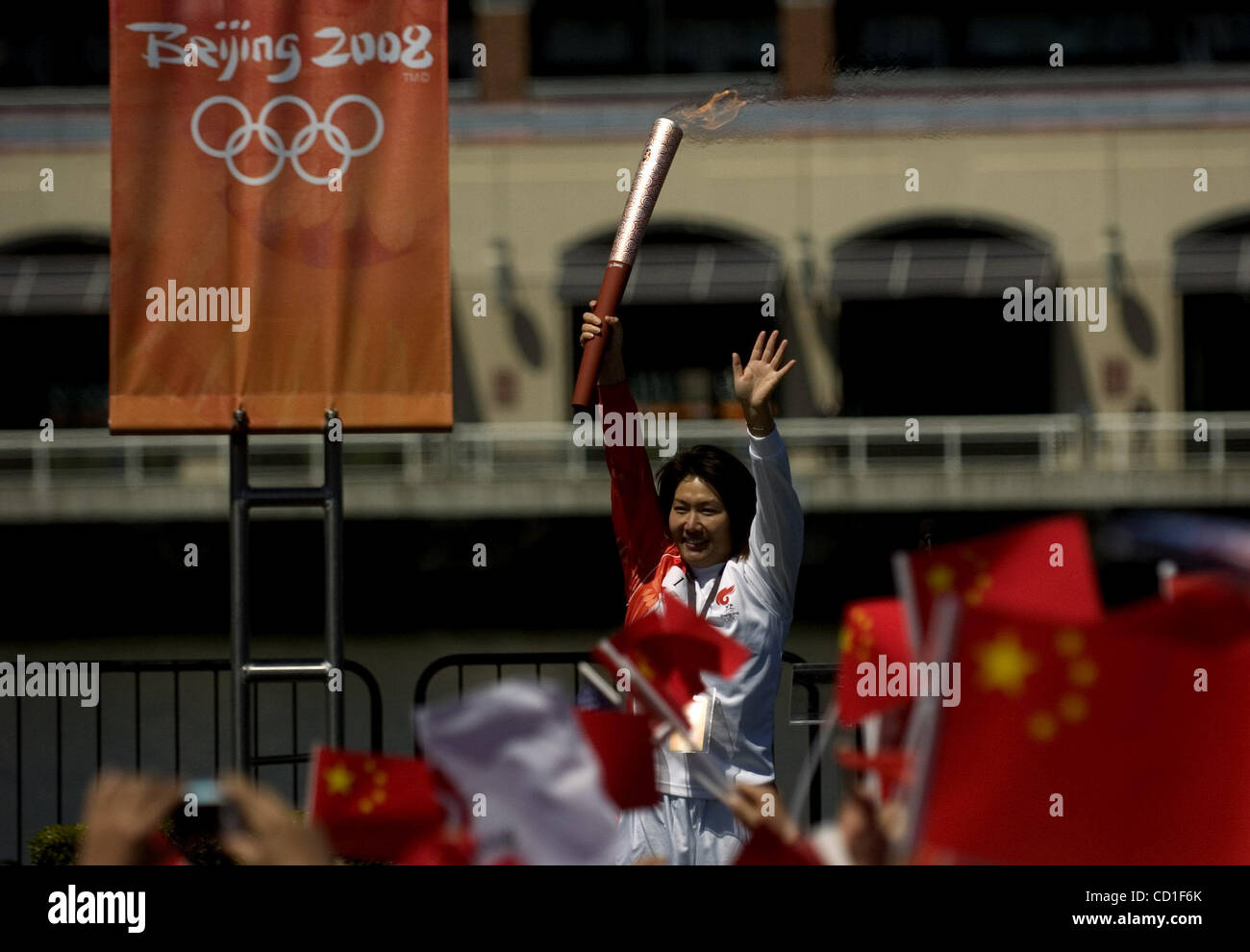 Apr 09, 2008 - San Francisco, California, USA - Chinese Olympic ...