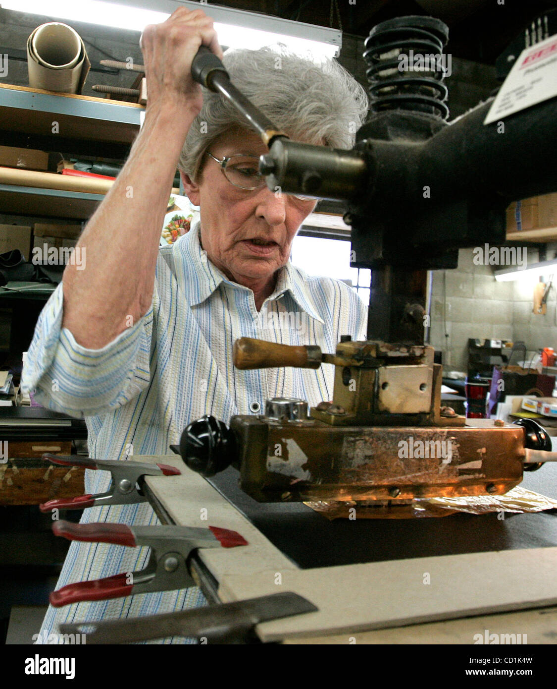 Bookbinding machine hi-res stock photography and images - Alamy