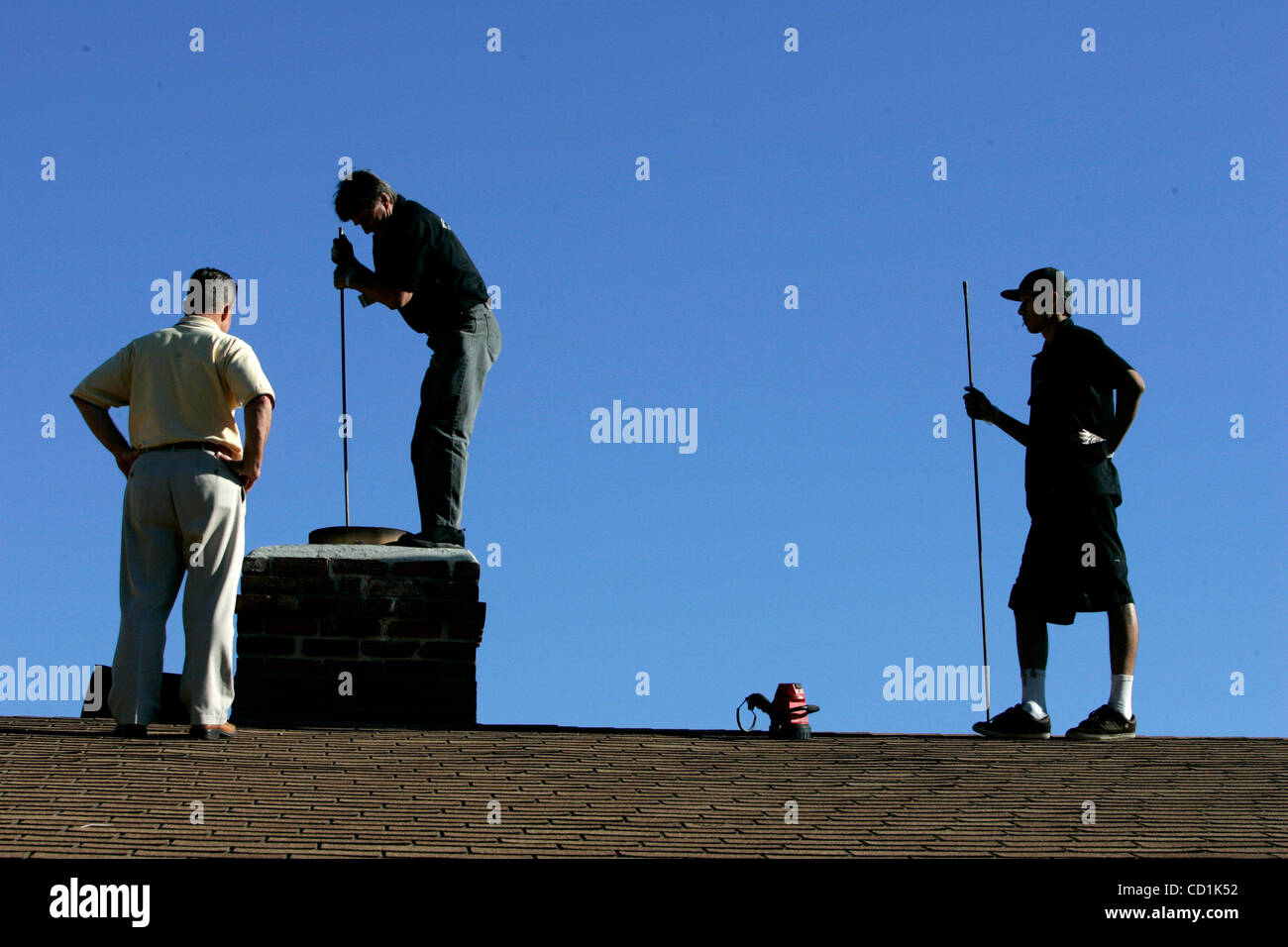 November 7, 2008 Casa de Oro Homeowner RICHARD ZAWACKI, left, looks ...