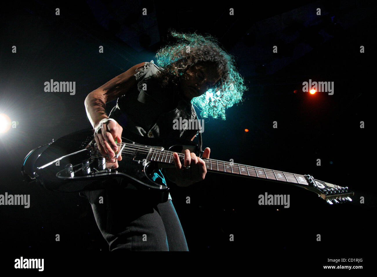Kirk hammett guitarist metallica performs hi-res stock photography and ...