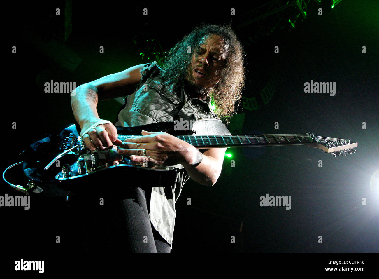 Kirk hammett guitarist metallica performs hi-res stock photography and ...
