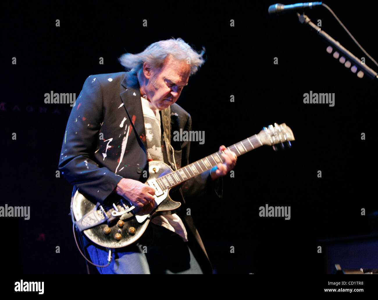 Neil young concert hi-res stock photography and images - Alamy
