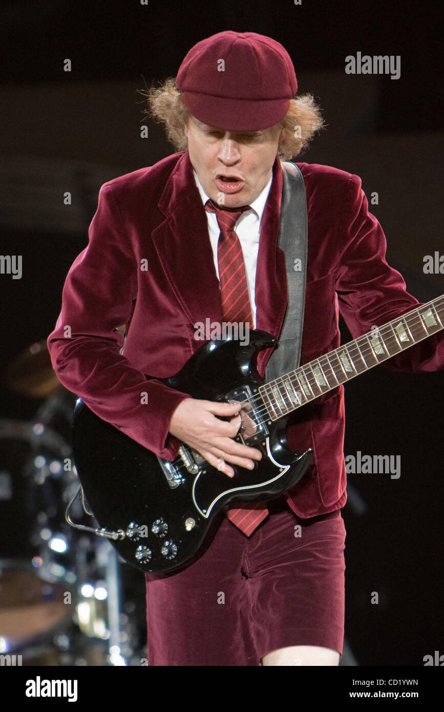 November 7, 2008 - Toronto, Ont AC DC with lead guitar player Angus ...