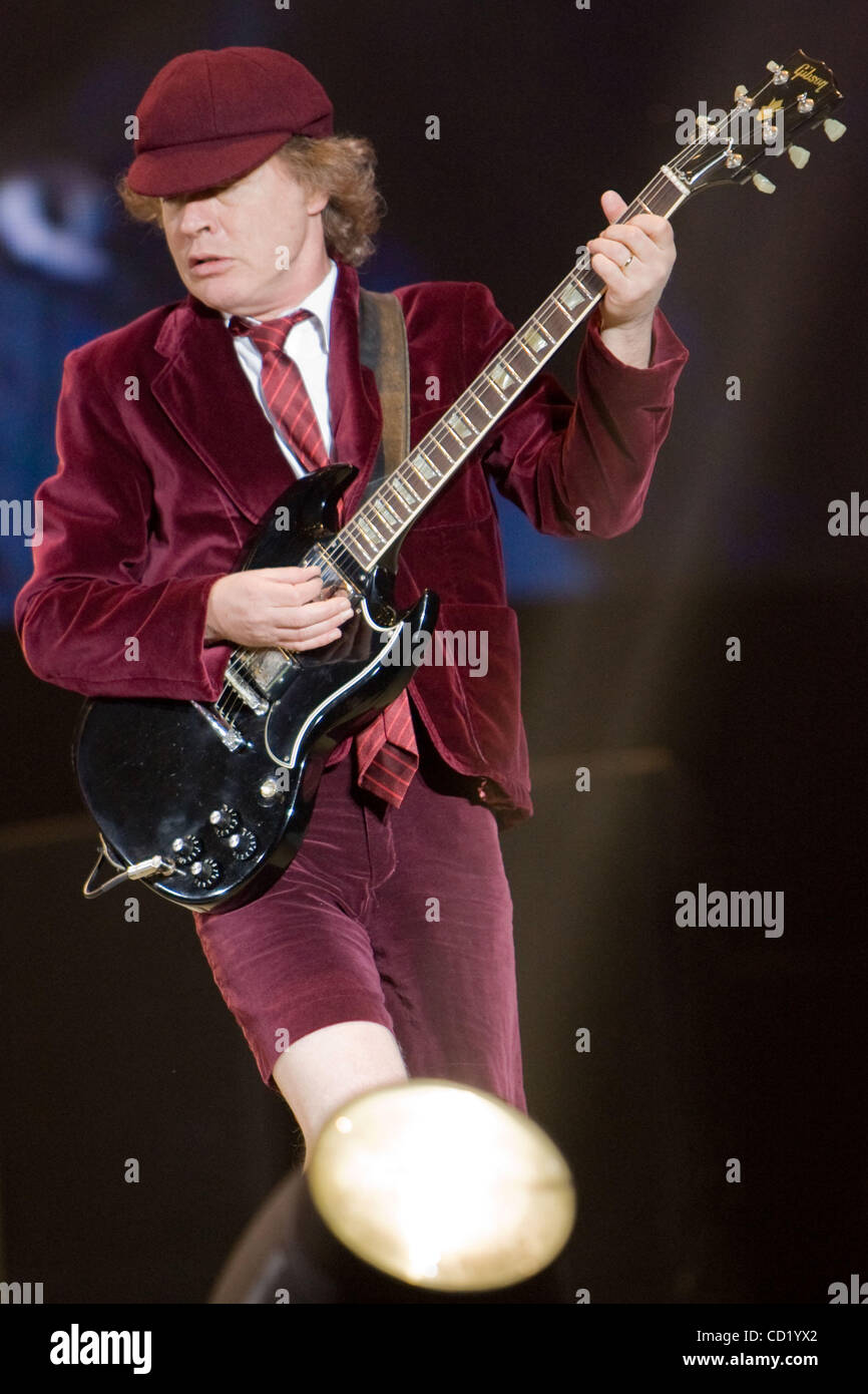 November 7, 2008 - Toronto, Ont AC DC with lead guitar player Angus ...