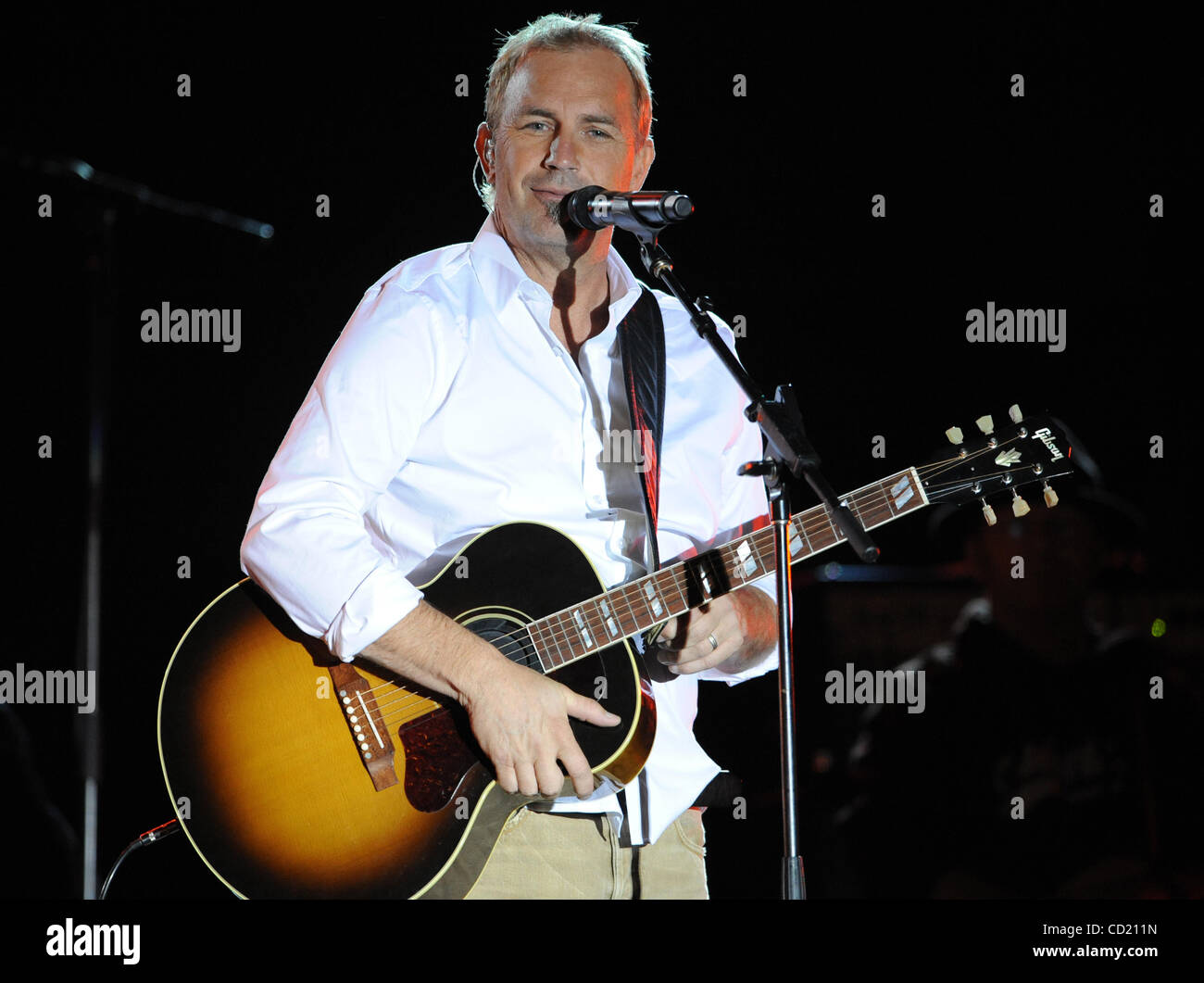 Nov 11, 2008 - Nashville, Tennessee; USA - Actor and Musician KEVIN ...