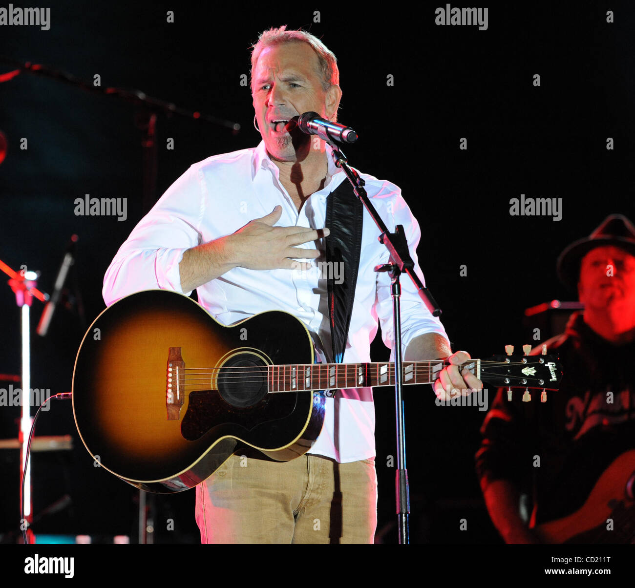 Nov 11, 2008 - Nashville, Tennessee; USA - Actor and Musician KEVIN ...