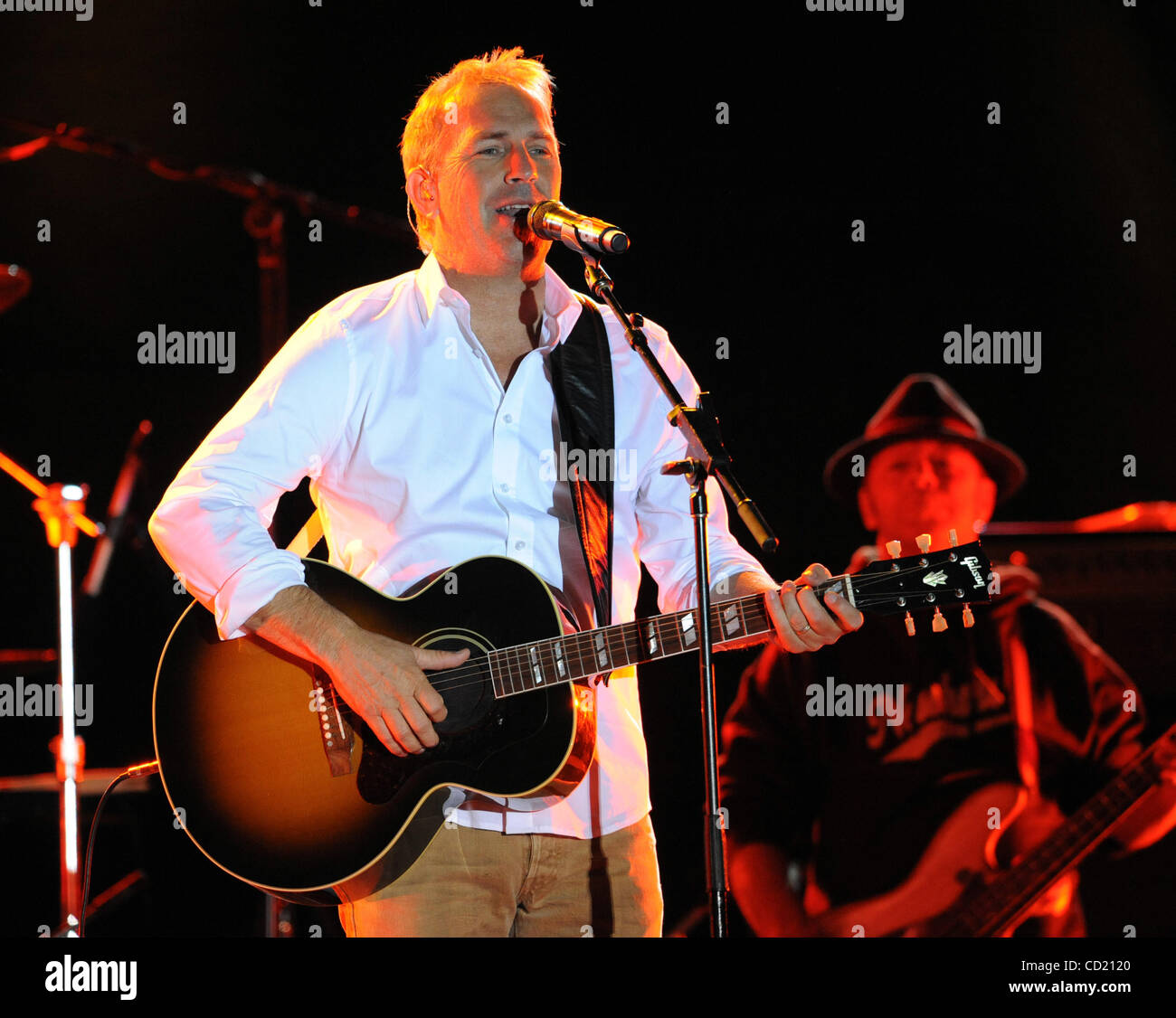 Nov 11, 2008 - Nashville, Tennessee; USA - Actor and Musician KEVIN ...