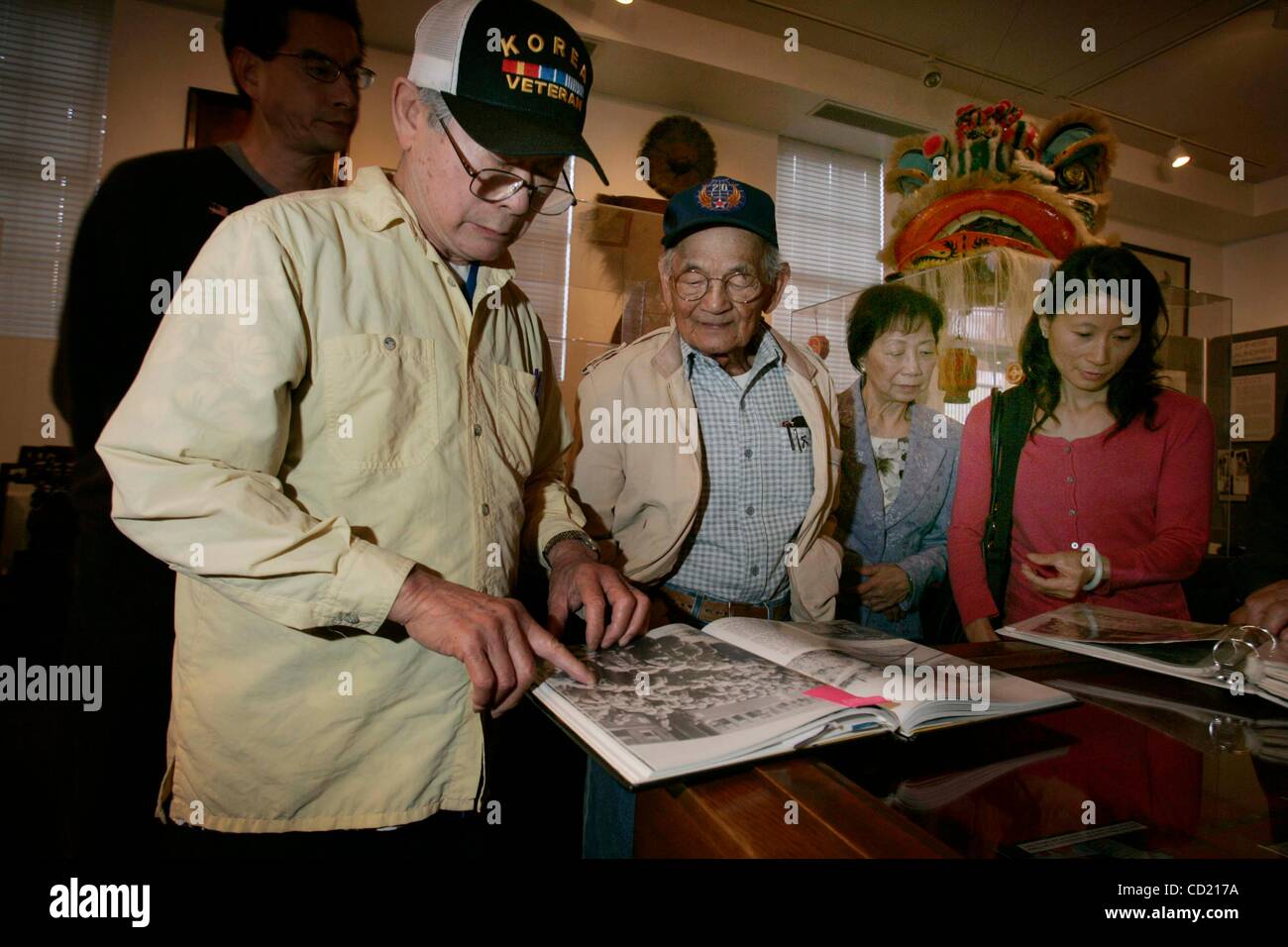 Chinese american historical museum hi-res stock photography and images ...