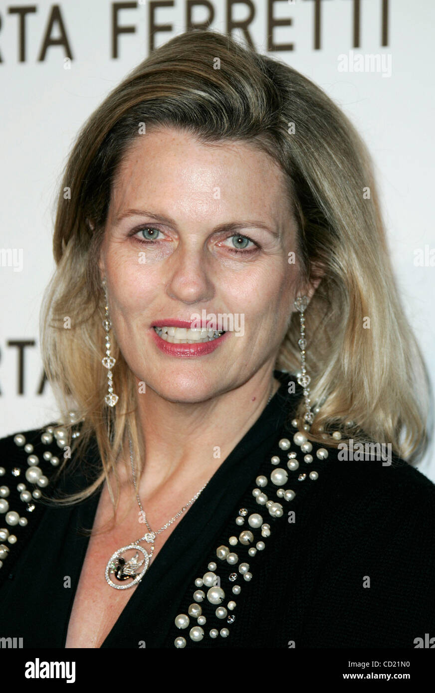 Nancy davis hi-res stock photography and images - Alamy