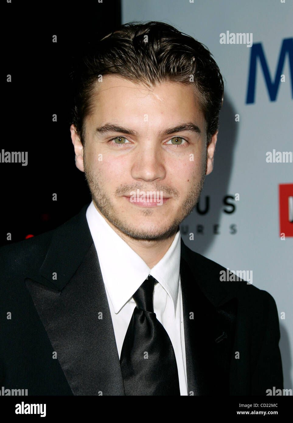 Nov 13, 2008 - Beverly Hills, California, USA - Actor EMILE HIRSCH ...