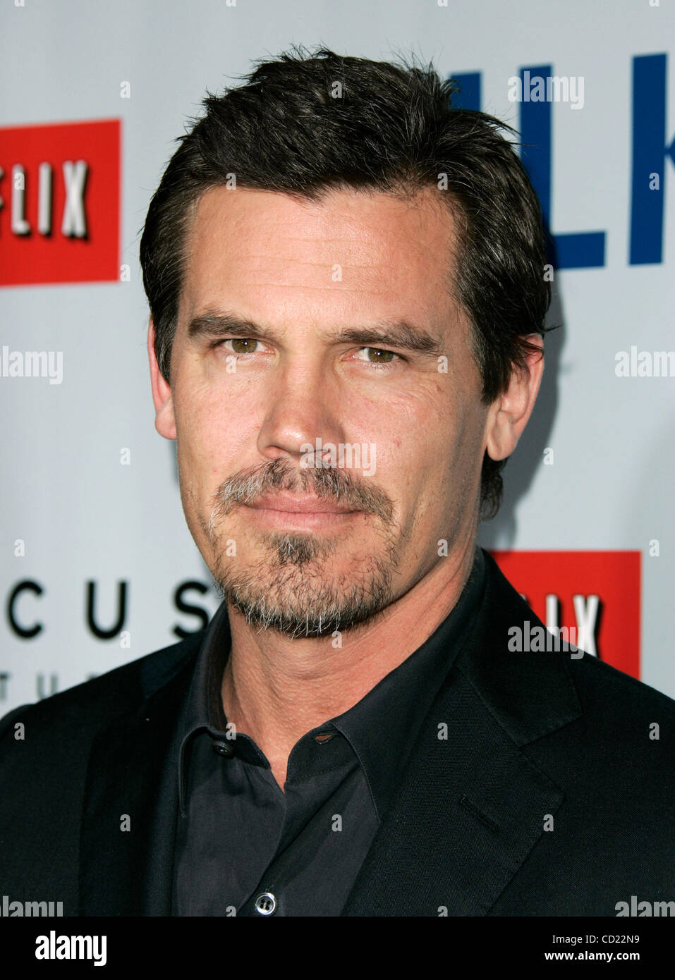 Nov 13, 2008 - Beverly Hills, California, USA - Actor JOSH BROLIN ...