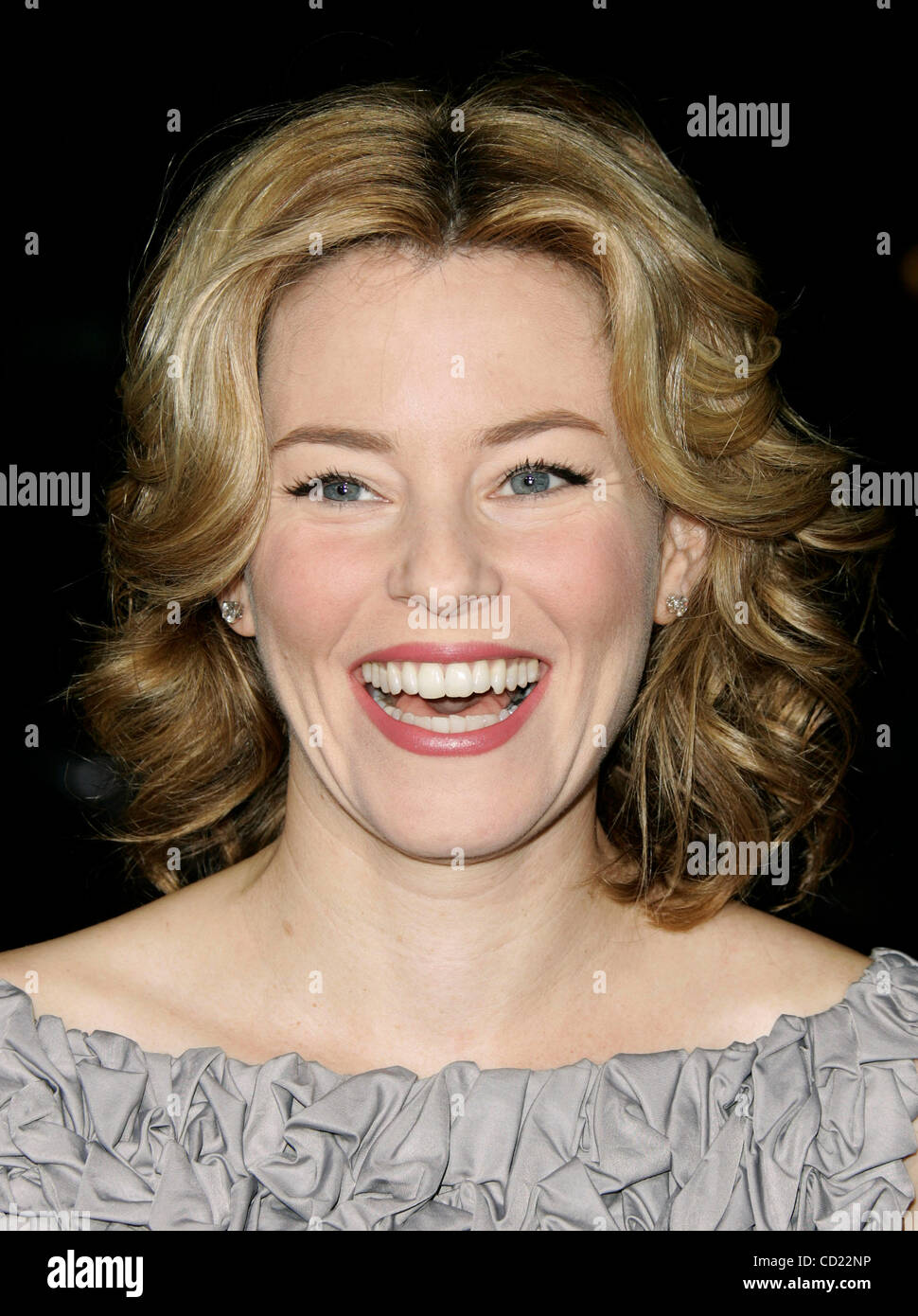 Nov 13, 2008 - Beverly Hills, California, USA - Actress ELIZABETH BANKS ...
