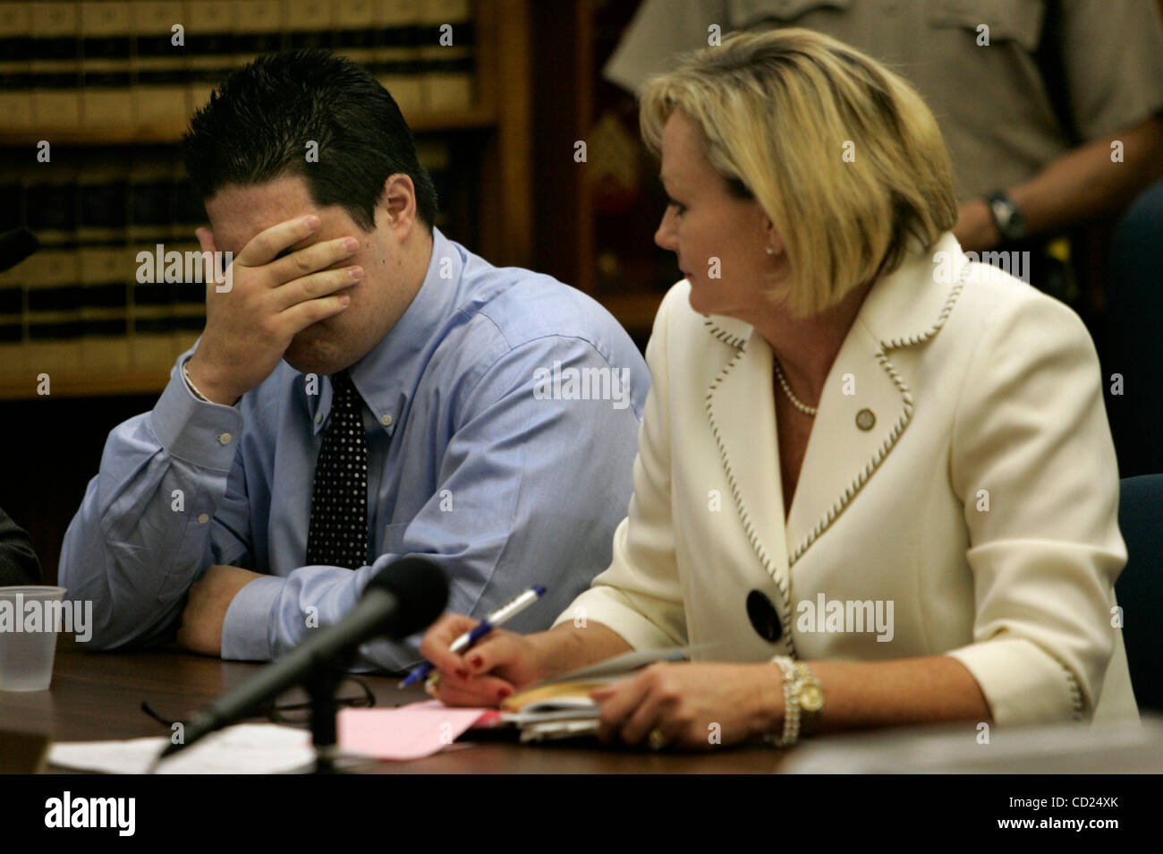 Verdicts of guilty hi-res stock photography and images - Alamy