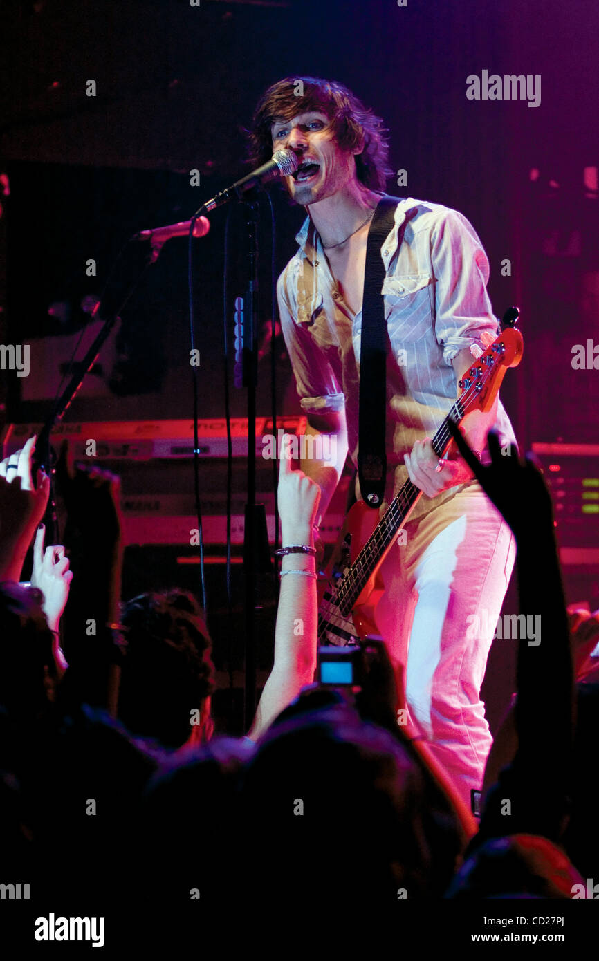 November 15, 2008 - Toronto, Ont Lead singer and guitarist Tyson Ritter ...