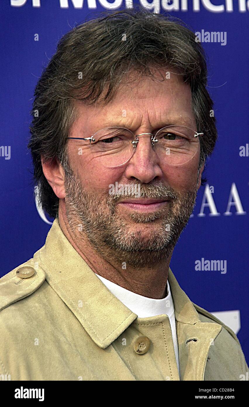 Clapton eric 2003 hi-res stock photography and images - Alamy