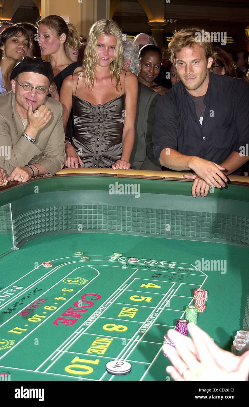 Stephen dorff 2003 hi-res stock photography and images - Alamy