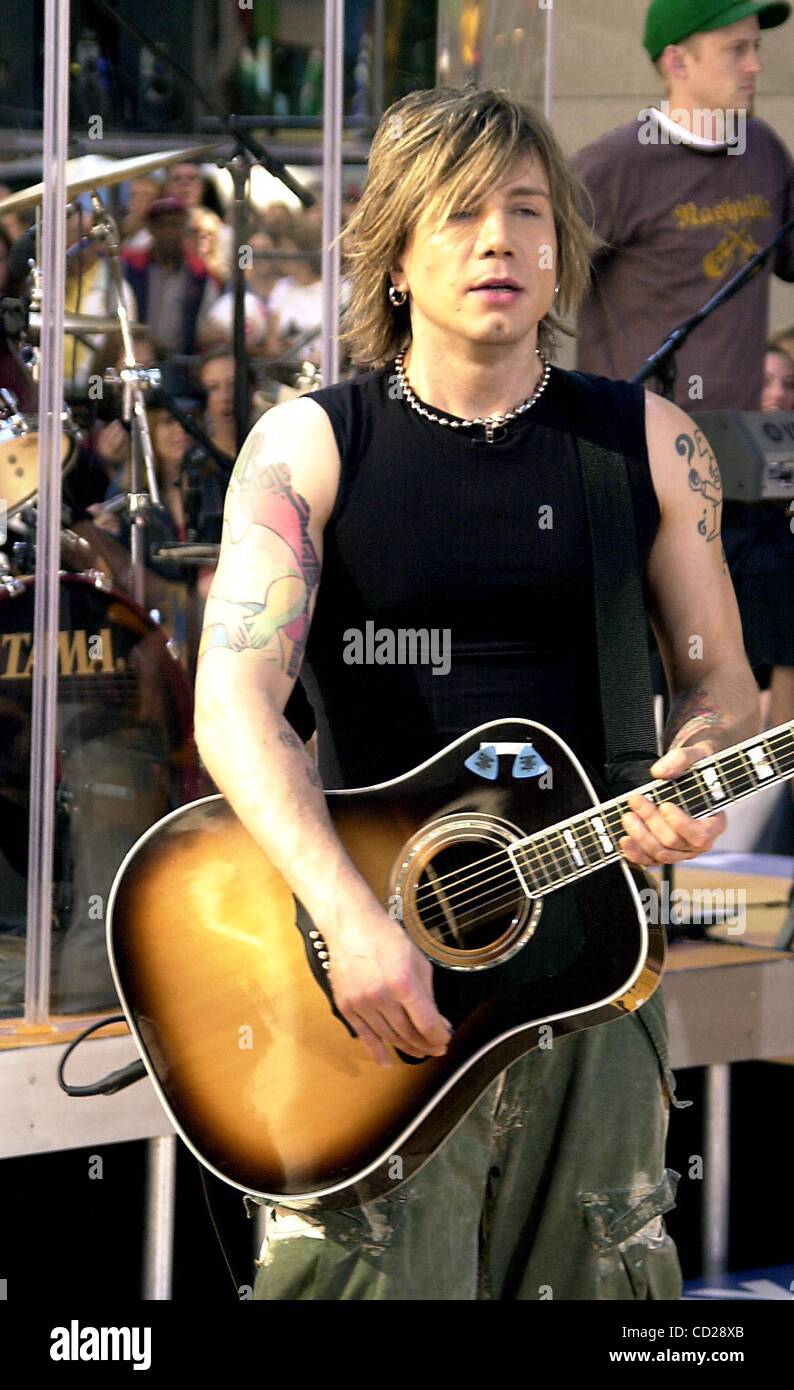 Johnny Rzeznik Of The Goo Goo Dolls High Resolution Stock Photography ...