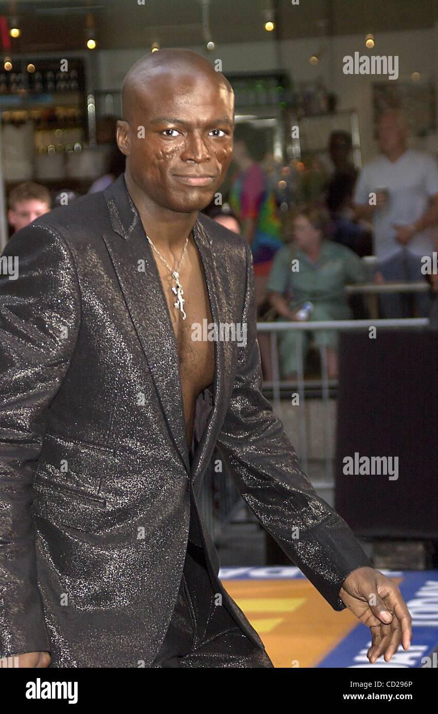 Sept. 12, 2003 - New York, New York, U.S. - K32721JKRON.NBC TODAY SHOW ...